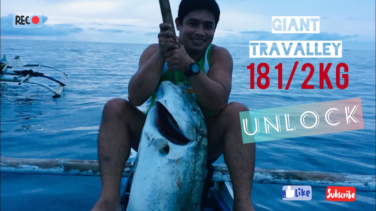 Giant Trevally on hook l 18 1/2kg Landed l - YouTube