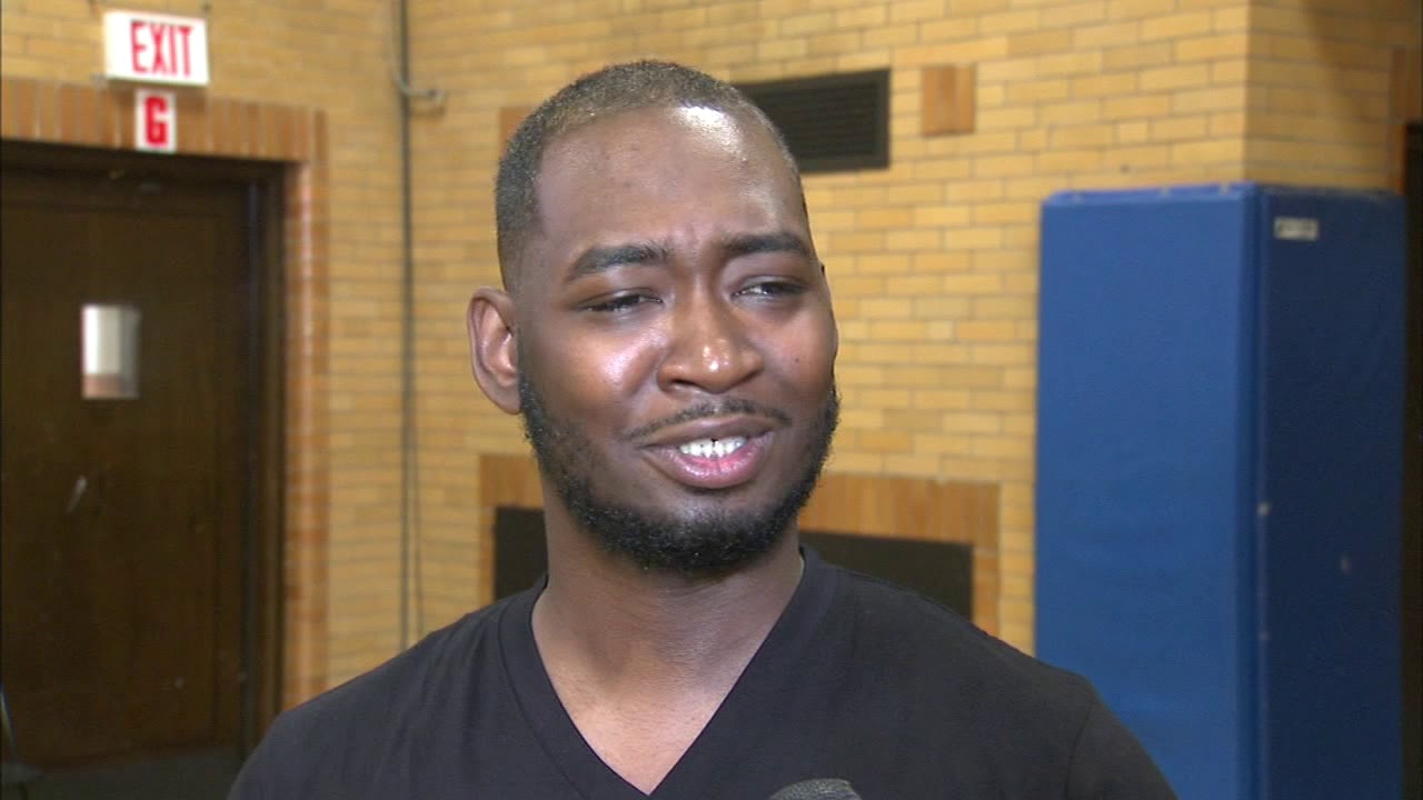 Grammy award-winning artist returns to Emerson Elementary School to ...