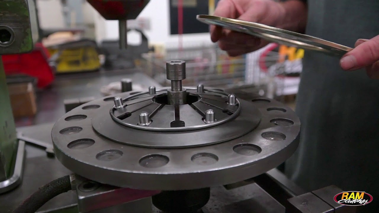 RAM ASSAULT WEAPON CLUTCH BUILD - YouTube