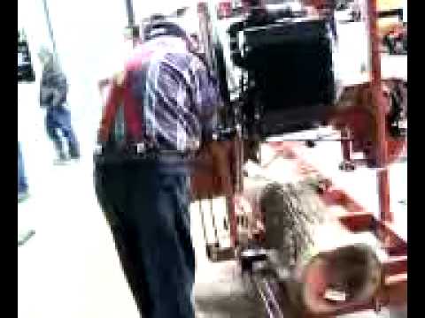 Old Man Operating Band Saw Mill - YouTube