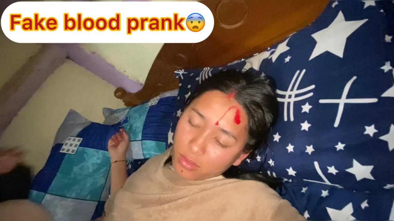 Fake blood prank😨 successful bhayo tah prank@nimsangmoktan - YouTube
