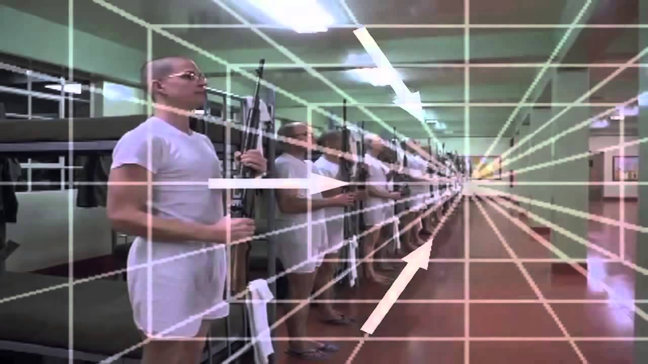 Kubrick Beyond Perspective / Kubrick más allá de la perspectiva - YouTube