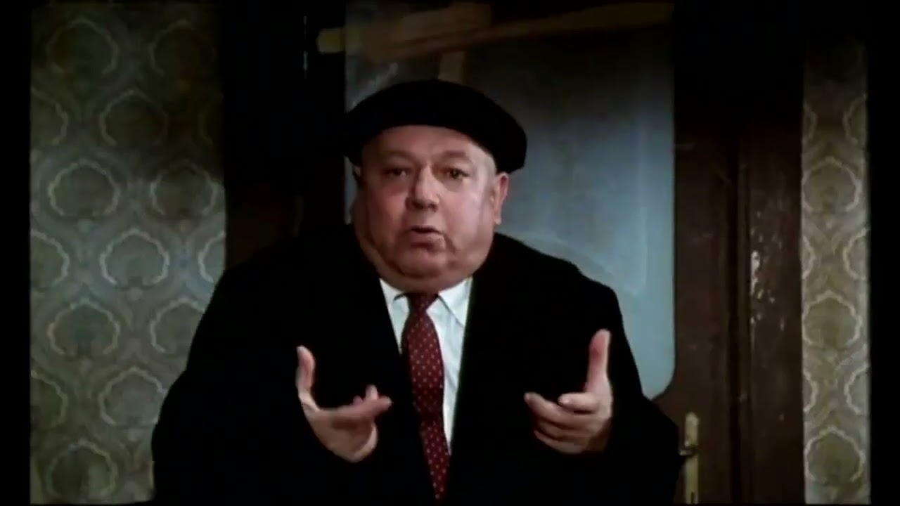 Signorina Silvani (Mazzamauro) Fantozzi , du palle ! - YouTube