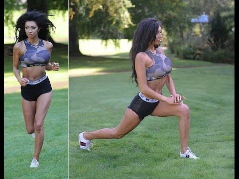 Chloe Khan workout time