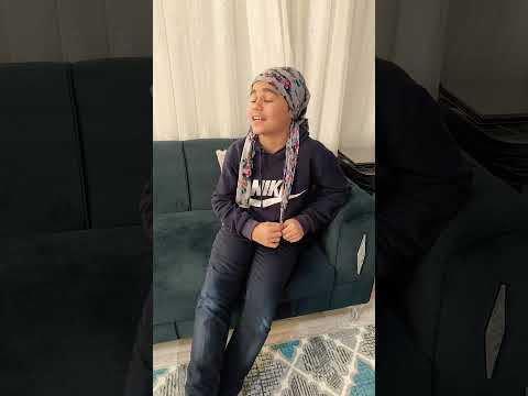 küçükken annemin telefonu ile hava atmak