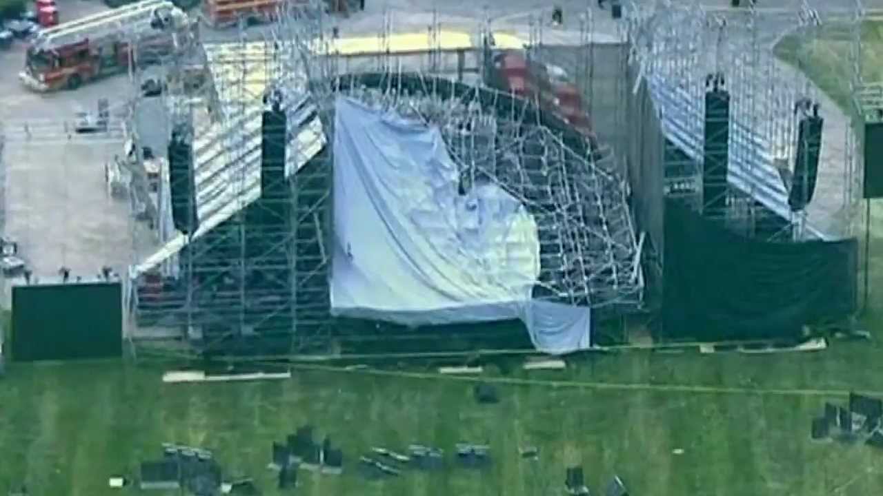 Stage collapse ahead of Radiohead concert kills one - YouTube