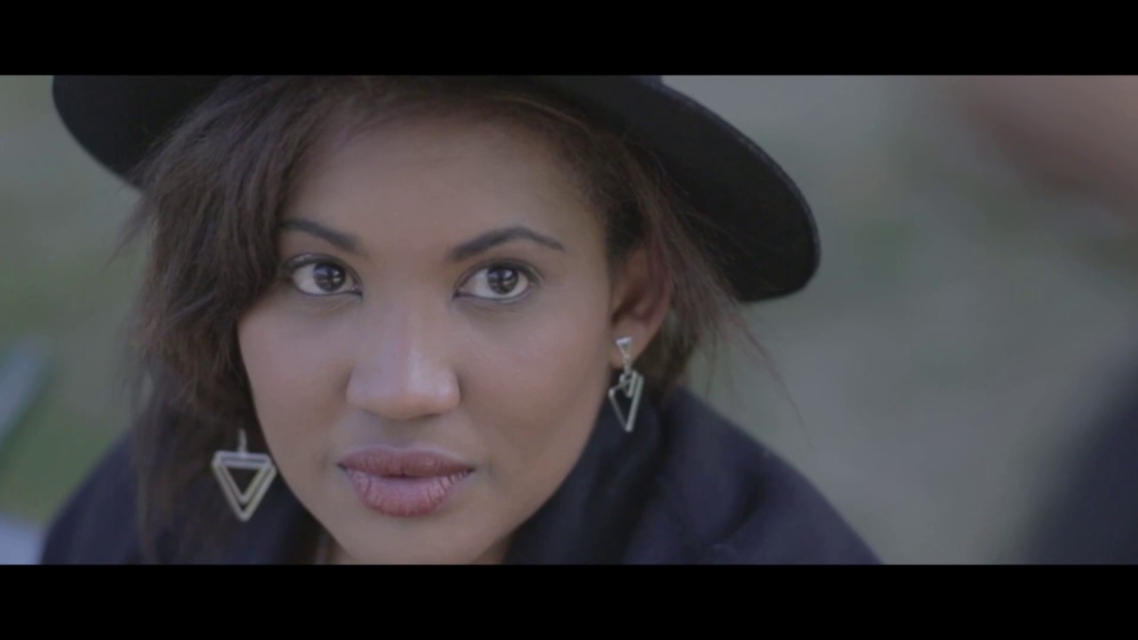 Noona Bae - You should know (acoustic) - Vidéo Officiel - YouTube