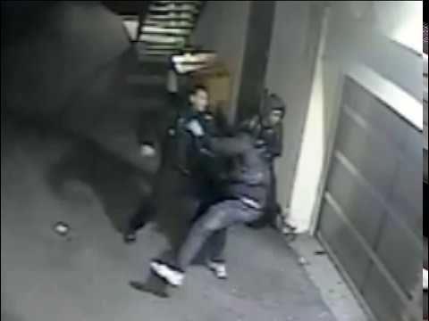 Security camera video of Robbery in alleyway - YouTube
