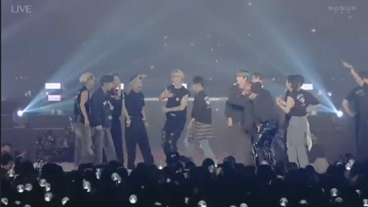 ATEEZ (에이티즈) The Real (興 Ver.) @Break The Wall World Tour in CHIBA ...