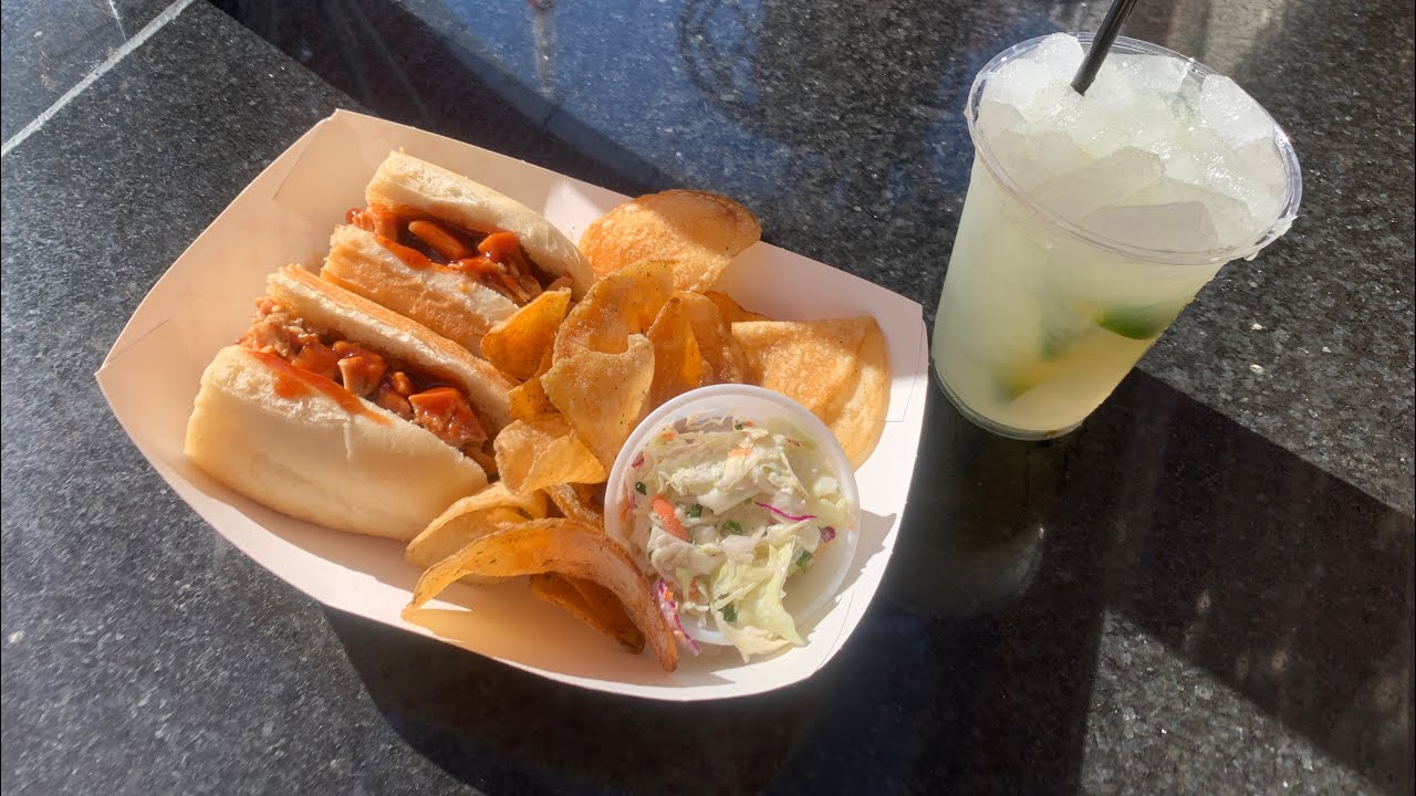 프리몬트 스트릿 Fremont St. (@Las Vegas) : Circa BAR & Project BBQ - YouTube