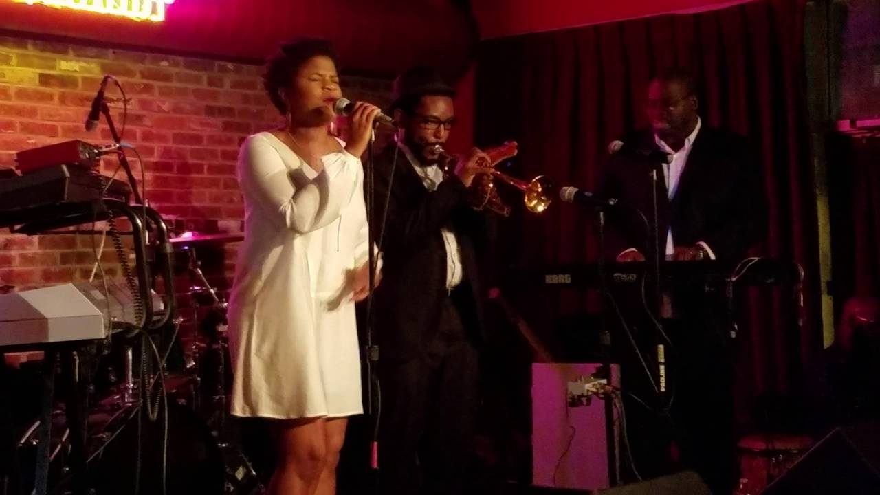 Lee Mo - "Don't Have A Reason" (Live w/ Vertical Current) - YouTube