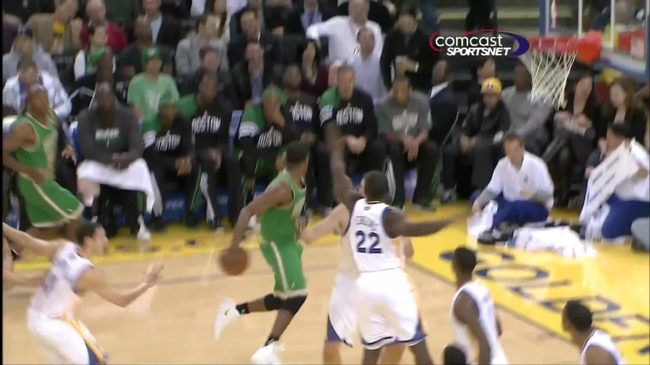 Jumping behind the back pass from Rajon Rondo - Celtics @ Warriors 3/14 ...