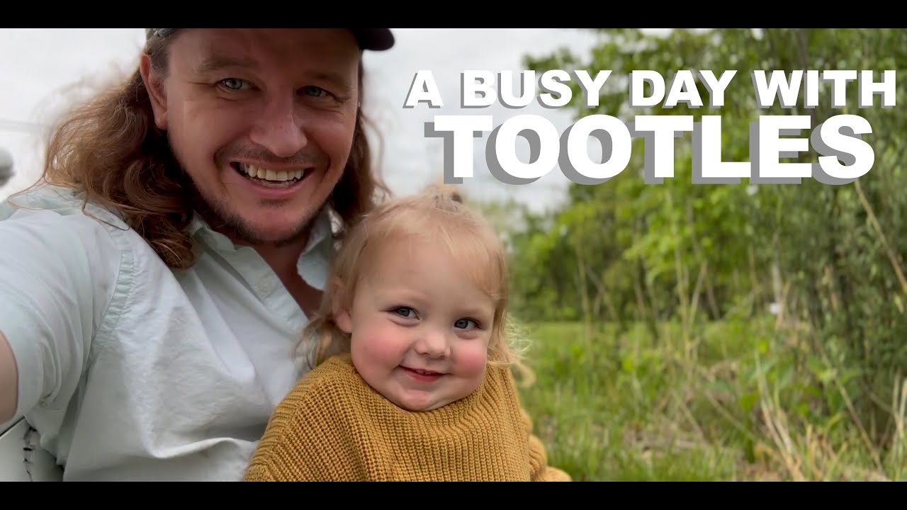 A Busy Day with Tootles and the Family! - YouTube