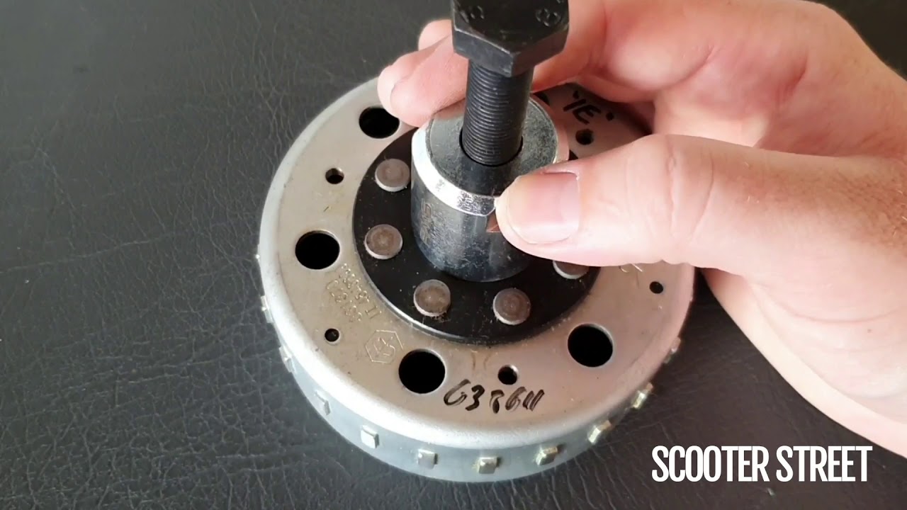 Flywheel Puller Tool for Aprilia / Piaggio 50cc 2T Models - Show Through - YouTube