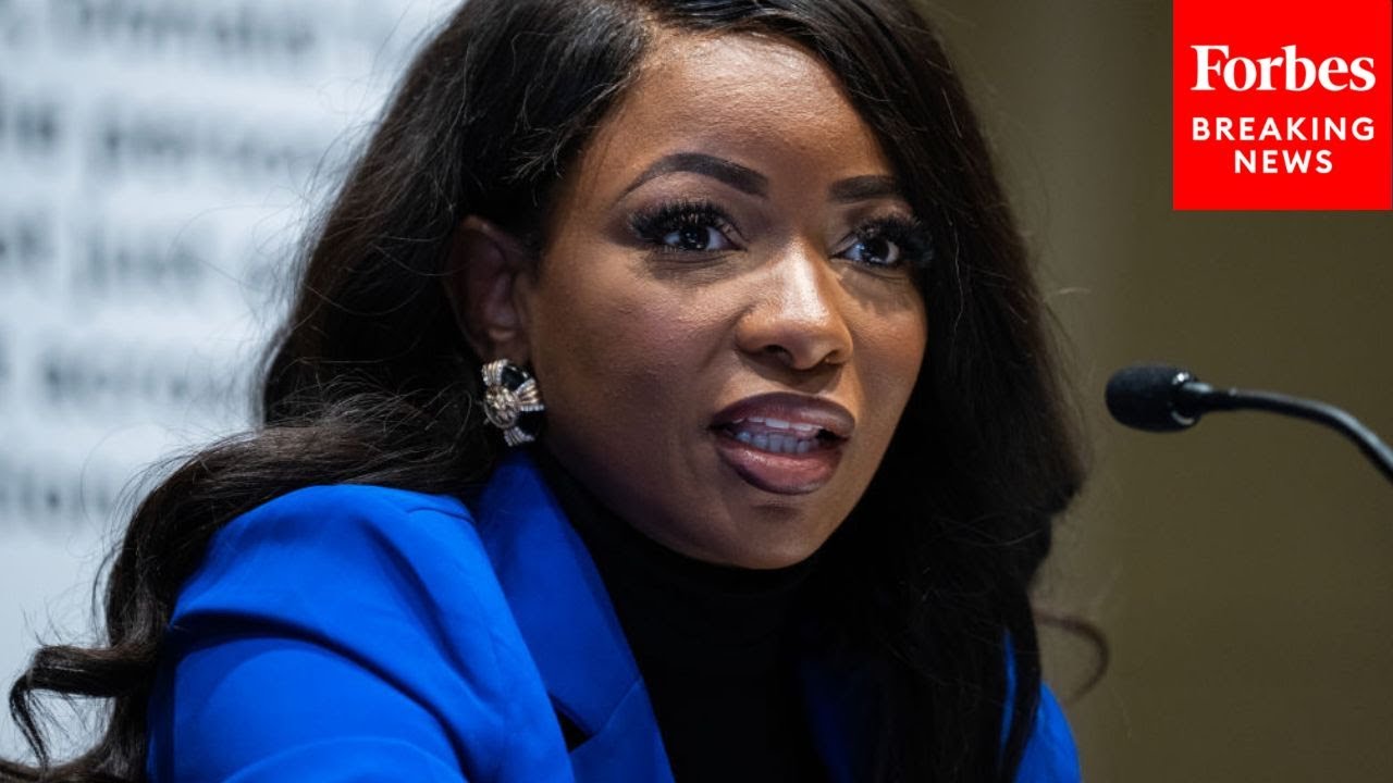 House Hearing Breaks Down When GOP Lawmaker Interrupts Jasmine Crockett ...