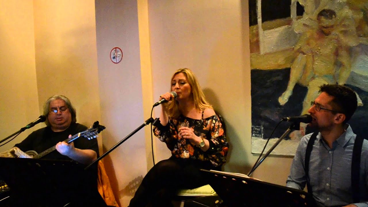 καρδια μου καημενη-Julia (παλιο ρολοι) - YouTube