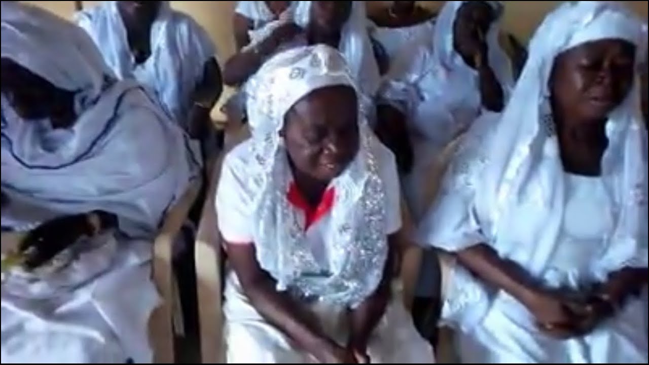 Old True Faith Church Singers 🤩🤩 - YouTube