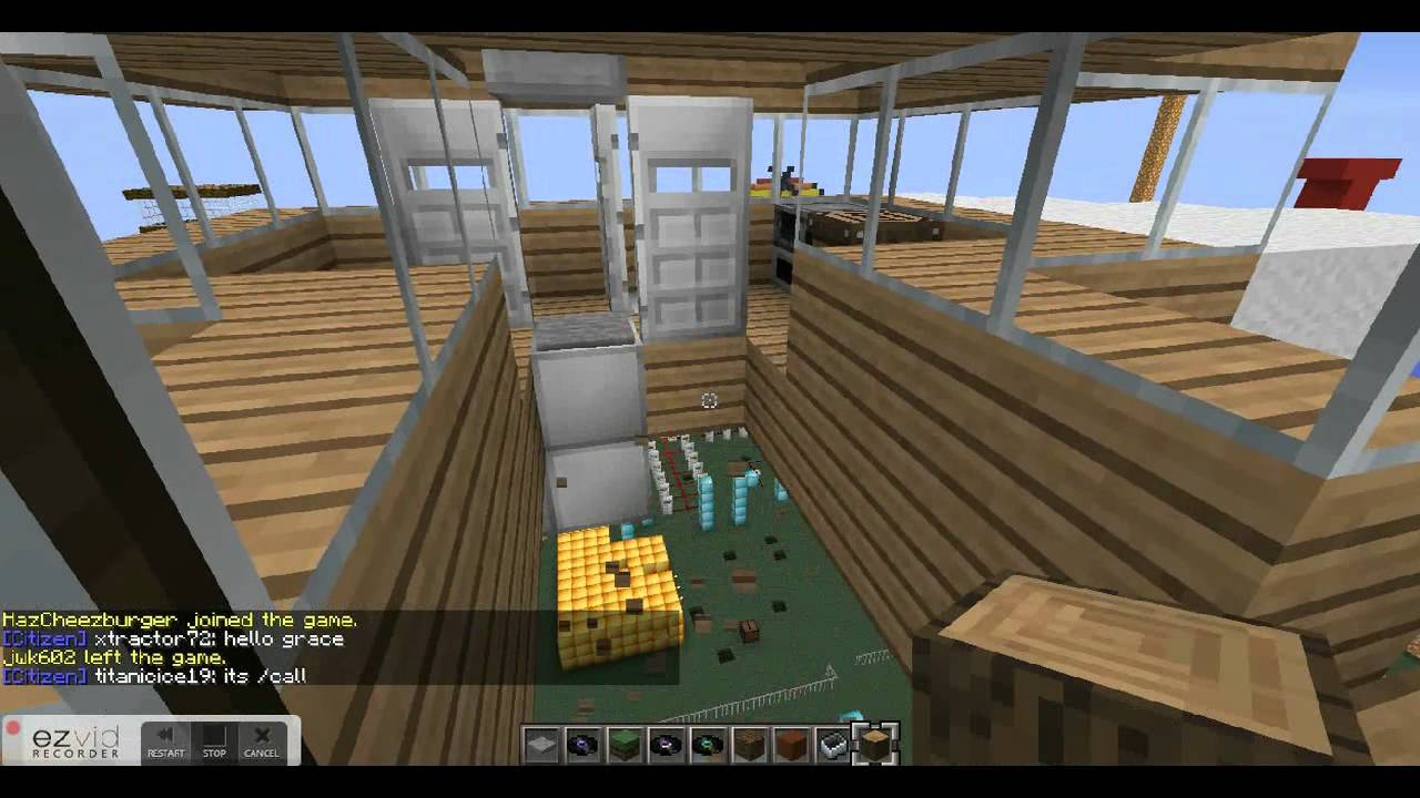 Super Secret Minecraft Base/House - YouTube