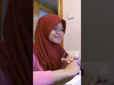 Yang masih punya hati dan masih punya orang tua wajibb di tonton,,,, nangiss liatnya