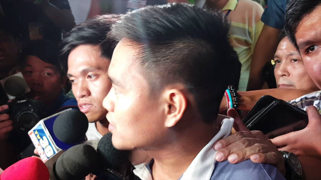 VIDEO: Militants expelled from debate hall after heckling Sen. Bong ...