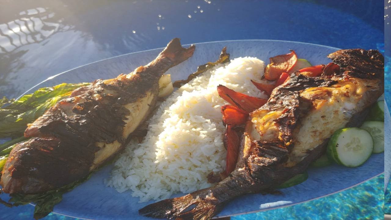 POISSON CRÉOLE BOUCANNÉ PIQUANT - YouTube