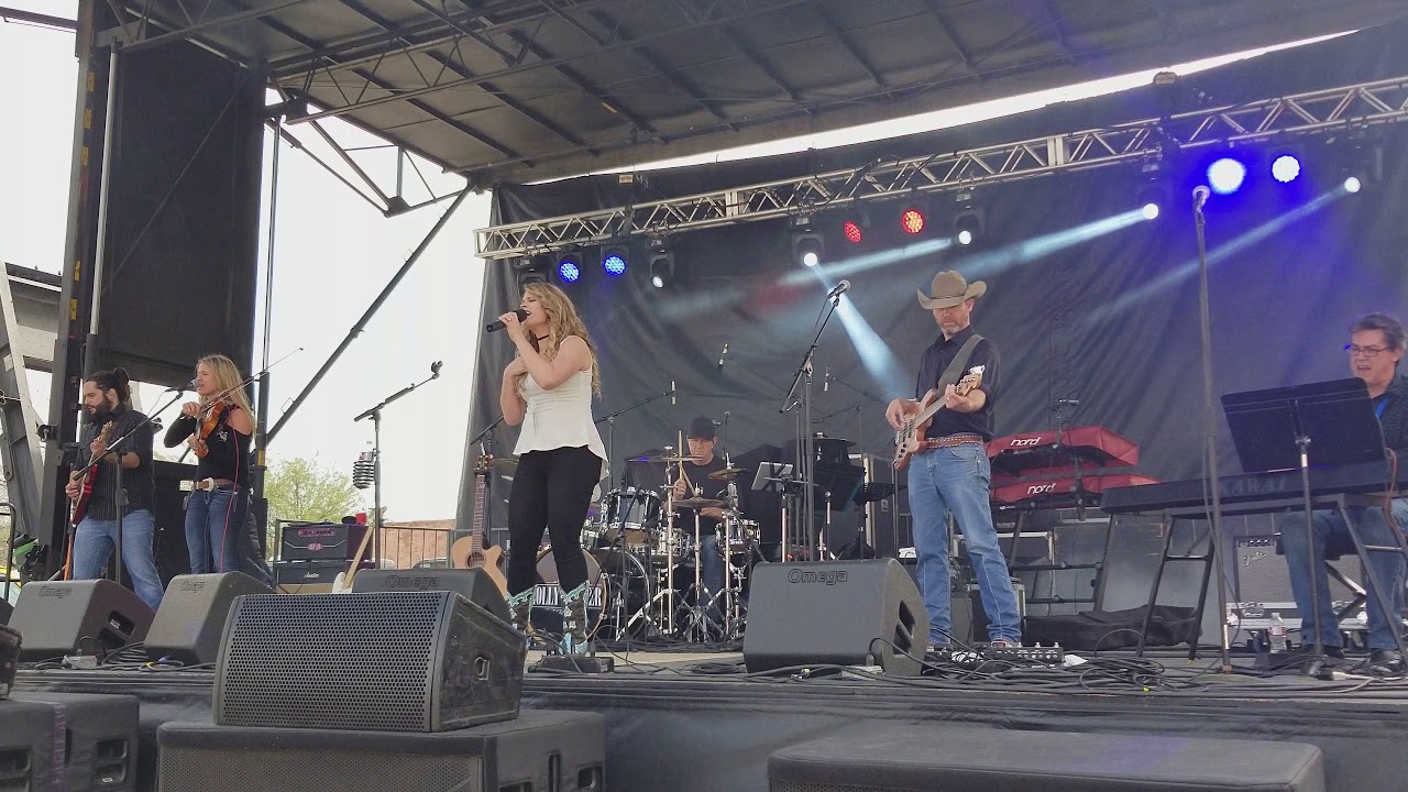 "More Than Just a Word (with God Bless USA)" - Holly Tucker LIVE at ...