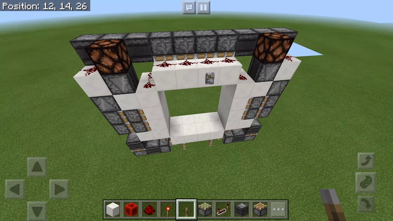 MCPE/MCBE 1.2.11 Layout Sized 4x4 Vault Door (2x10x8=160 Blocks) - YouTube