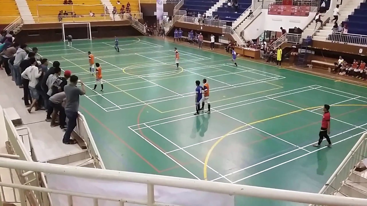 FUTSAL [ SMA ] GOR CIRACAS - SMAN 98 JAKARTA - YouTube
