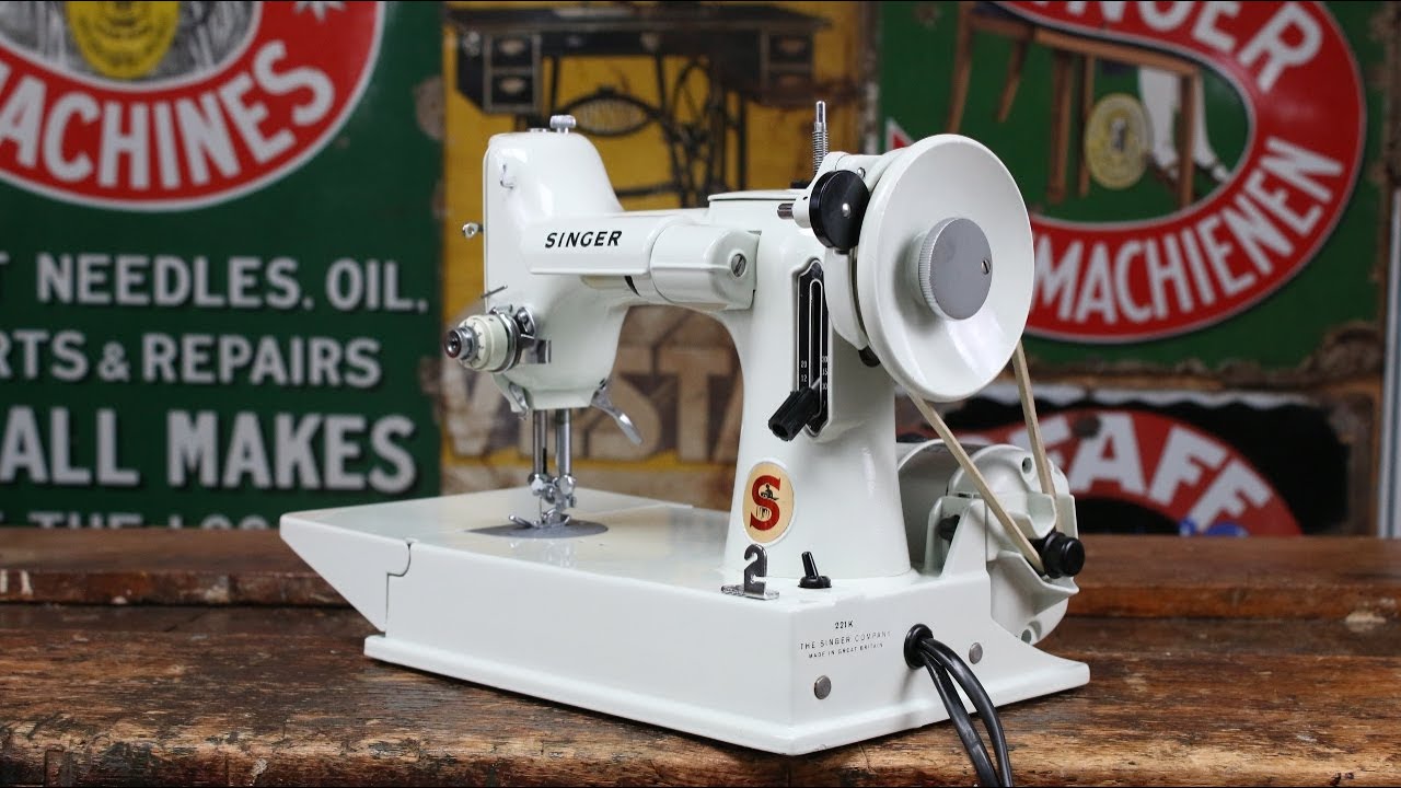Singer Featherweight 221k "White" Vintage Sewing Machine Demonstration ...