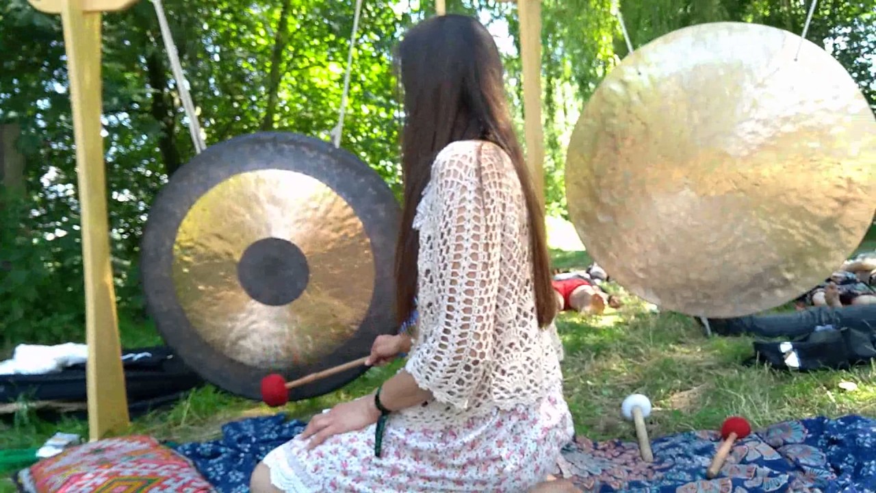 Gong Concert - YouTube