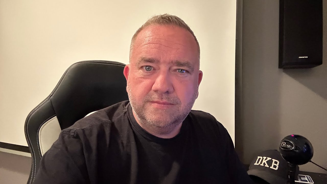 Ornstein Surfaces to Comment on Isak Chatter, Salah & VVD Contracts ...