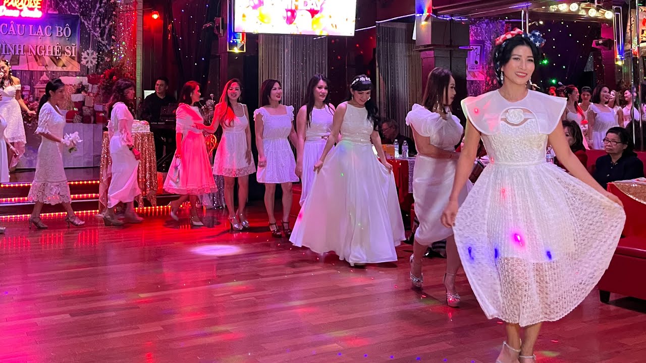 Fashion show “white dress “ on Dec 5 th, 2022 with TNS Group ️ - YouTube