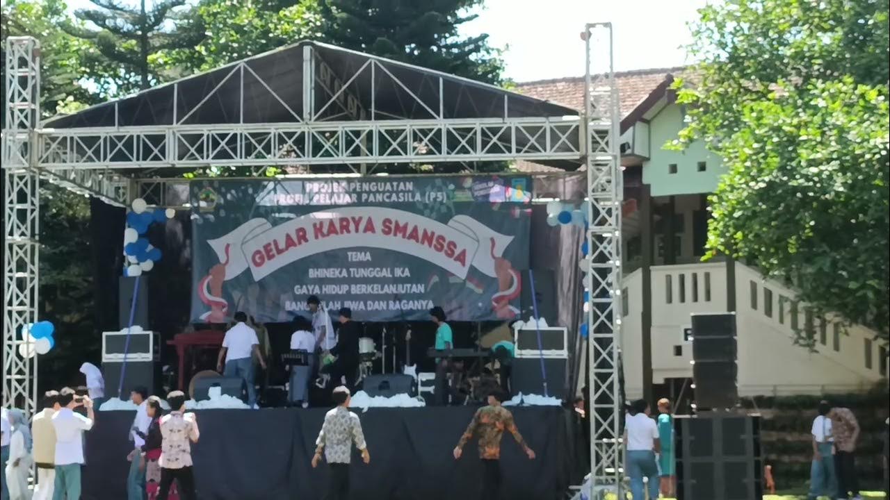 # SMA - Nonton drama sambil berghibah tipis tipis - YouTube