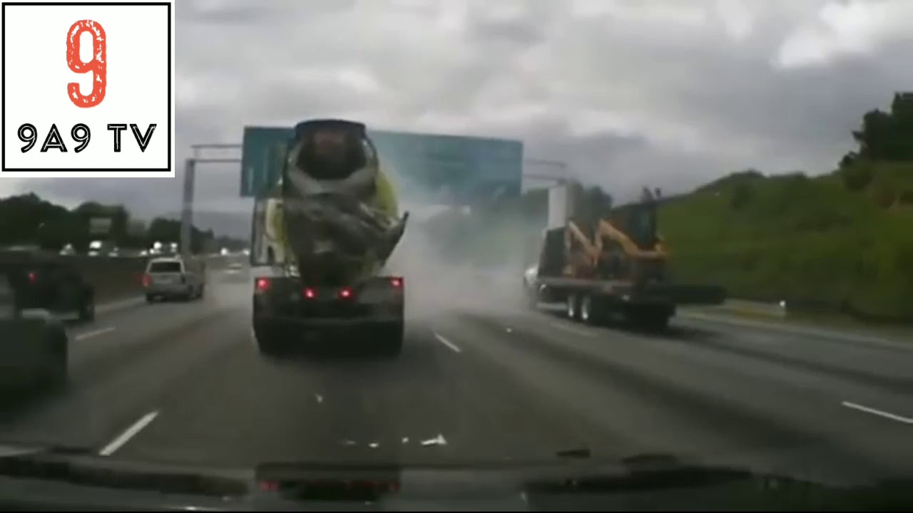 FUNNY FAILS!!! CRAZY DRIVERS 2020 TRY NOT TO LAUGH!!!! - YouTube