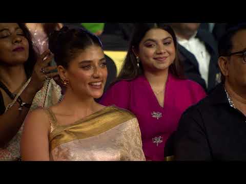 Arjun Kanungo - Aaya Na Tu I Live Performance at Dadasaheb Phalke International Film Festival 2024