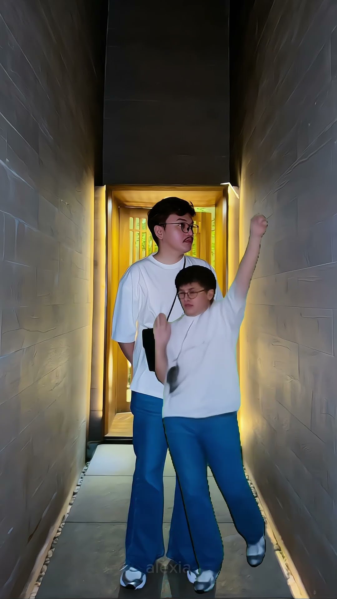 setiawan ade (wota sepuh) dance heavy rotation 🕺🏻💃 #deankt #mediashare ...