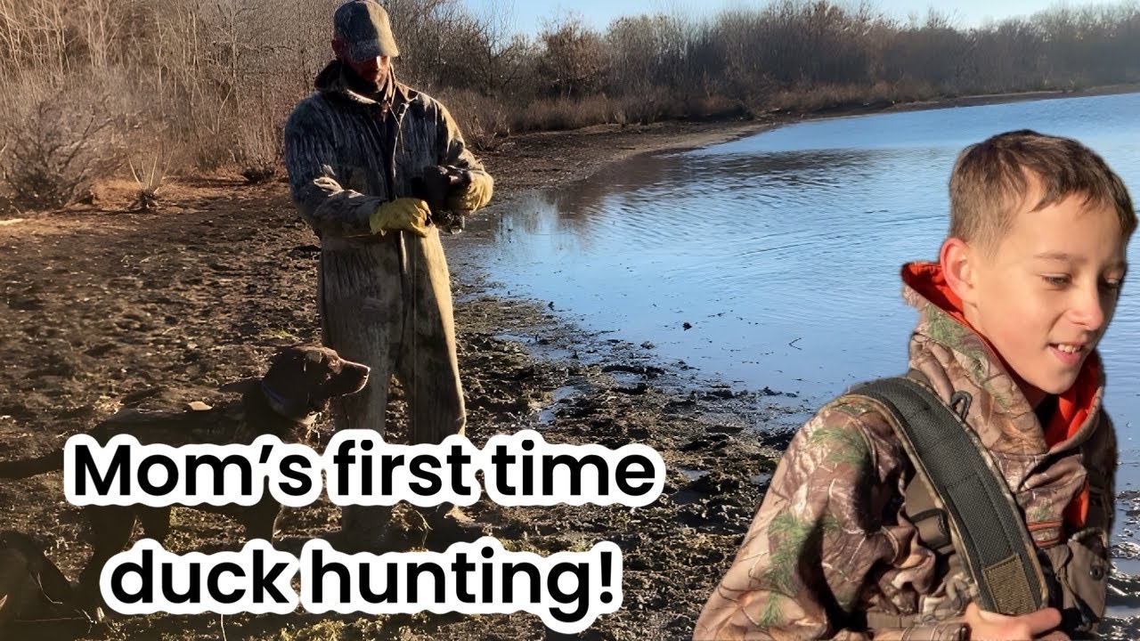 Mom goes on her first duck hunt!! - YouTube