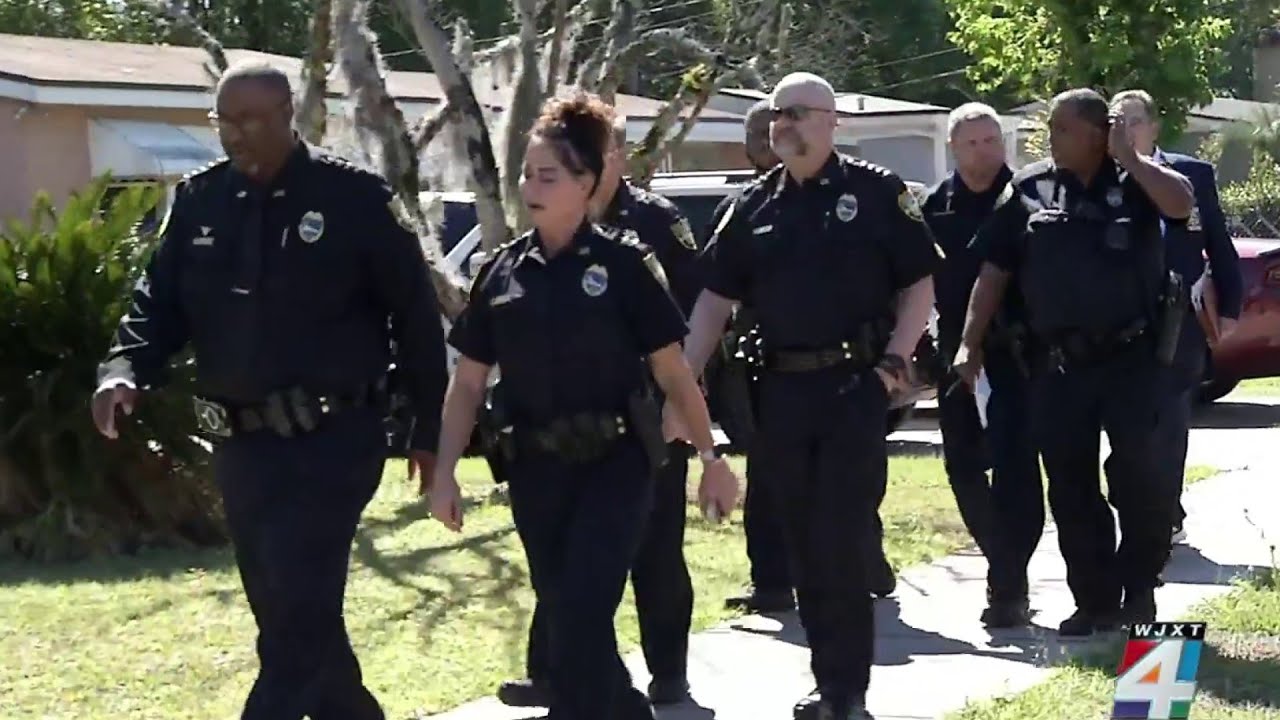 Sheriff T.K. Waters hits the streets for second community walk to fight ...