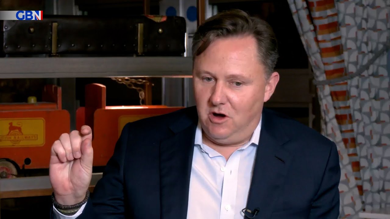 Money Talks: Andrew Baxter, CEO of Europa Worldwide Group - YouTube