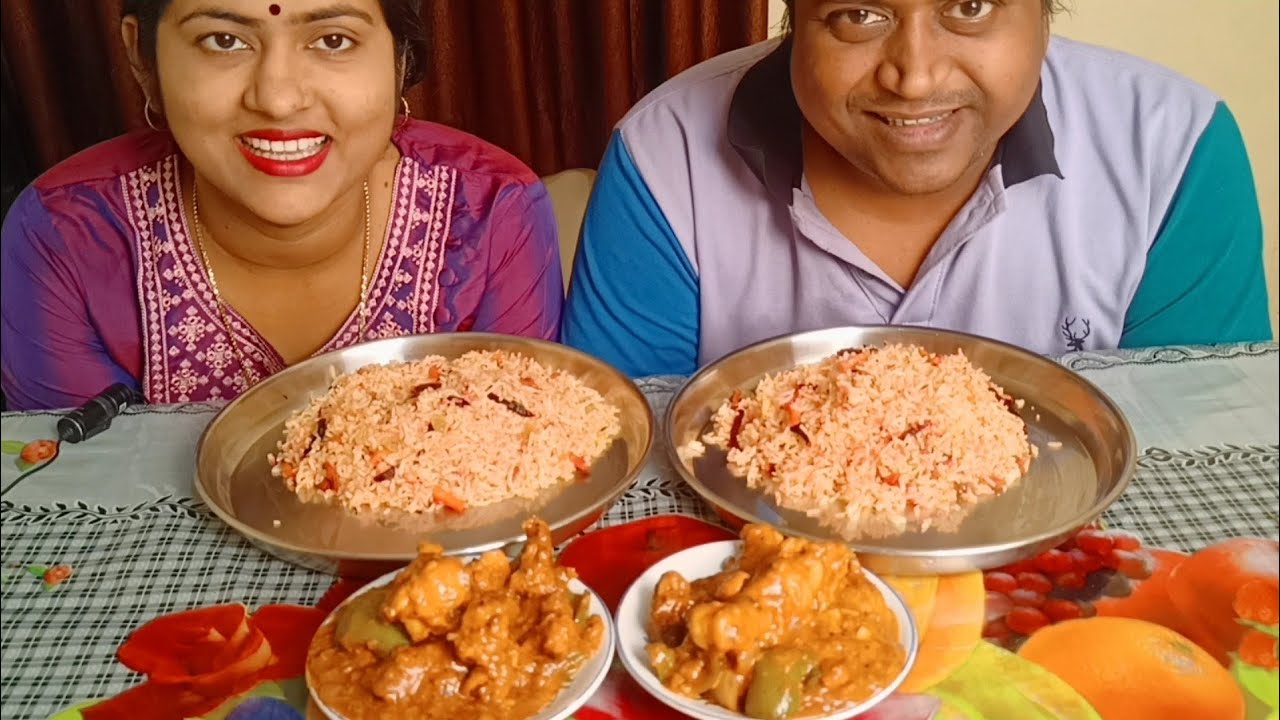 Chilli chicken, fried rice eating show । Eating Show - YouTube
