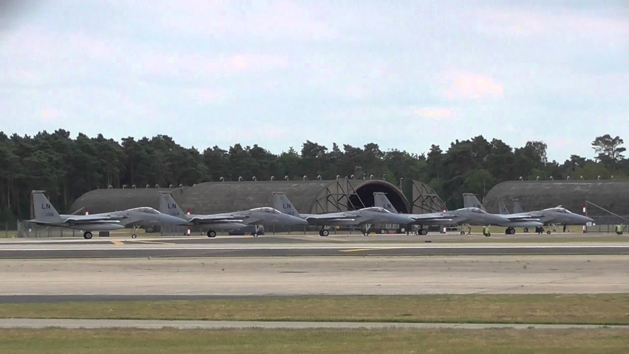F 15C fighter jets prep b4 takeoff 15Jul15 RAF Lakenheath 449p - YouTube