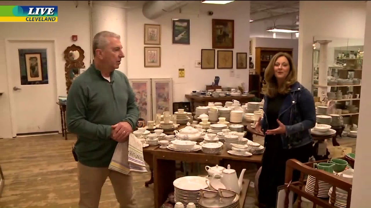 LIVE at VNTG Home 3 - YouTube