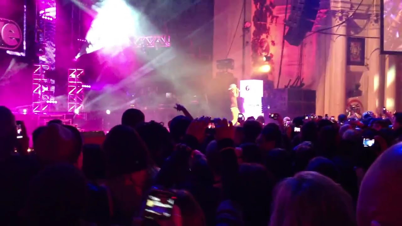 Big Sean - Dance (Ass) IMG_0146 - YouTube