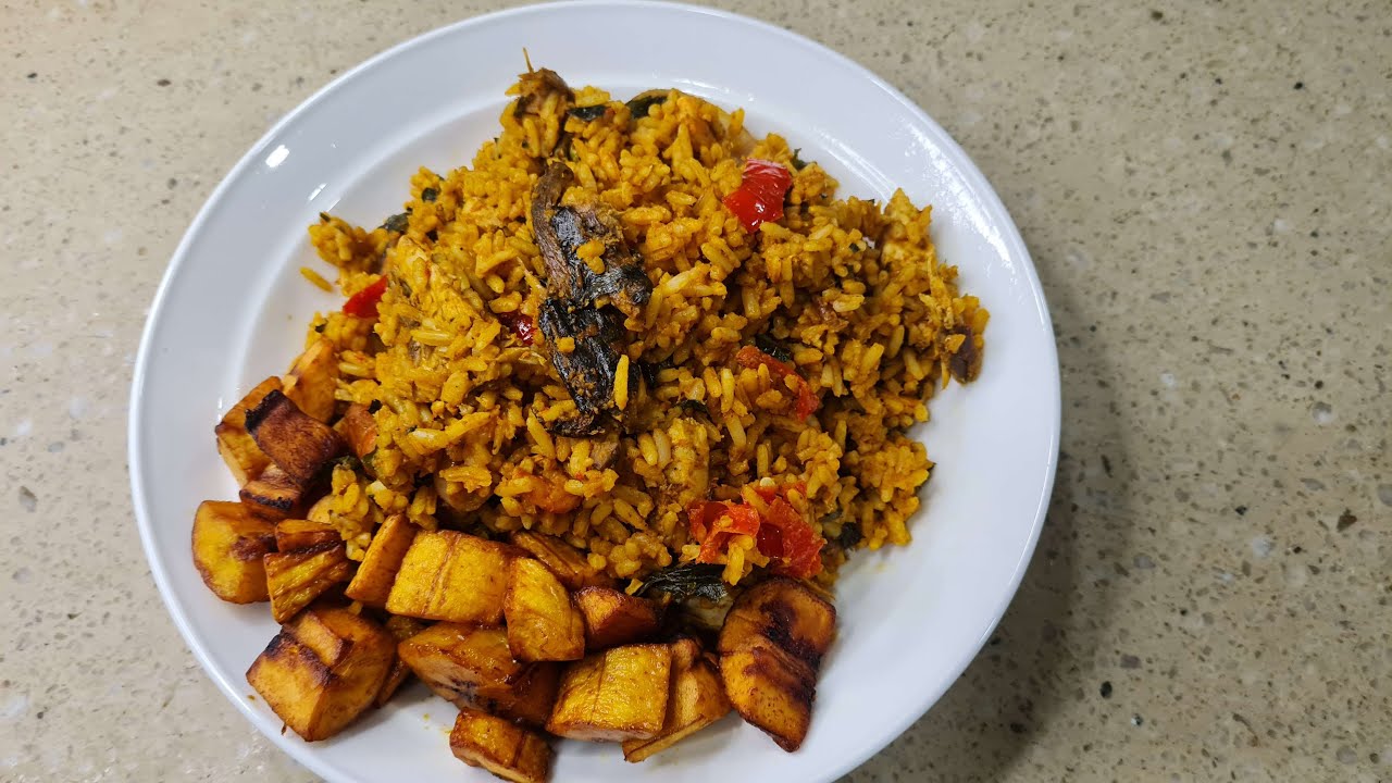 DELICIOUS BANGA RICE (Palm Oil Rice) - YouTube