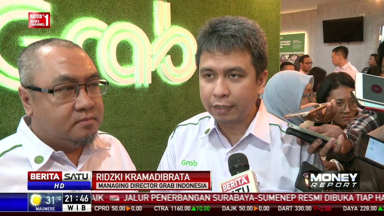 Grab Indonesia Resmikan Grab Driver Center di Maspion Plaza - YouTube
