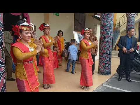 Wedding Batak Organizer by Martumbur Catering - YouTube