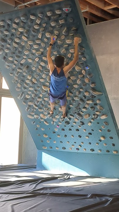 TB2 Tension Board 2 "Brothers of Metal" V4 40 degrees - YouTube