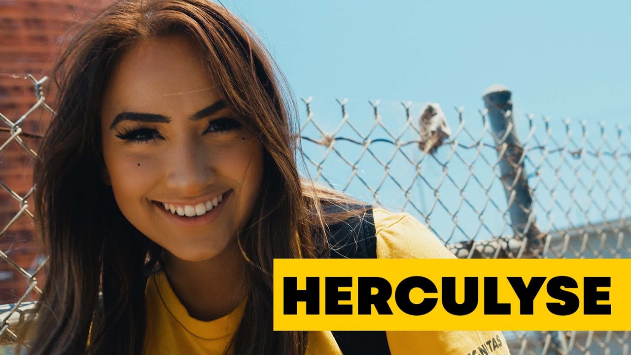 How She Became the Queen of Rocket League Tiktok - DIG Deep Herculyse ...