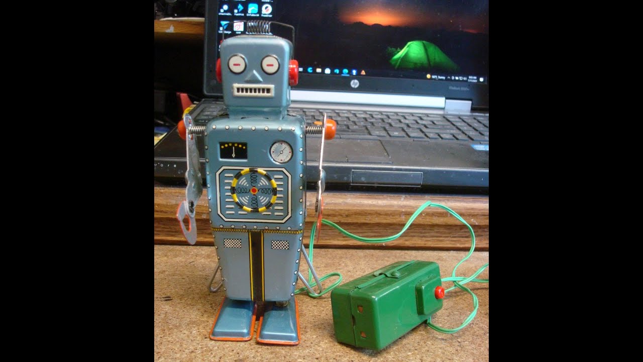 1950's Linemar Battery operated remote control Robot "easel back robot ...