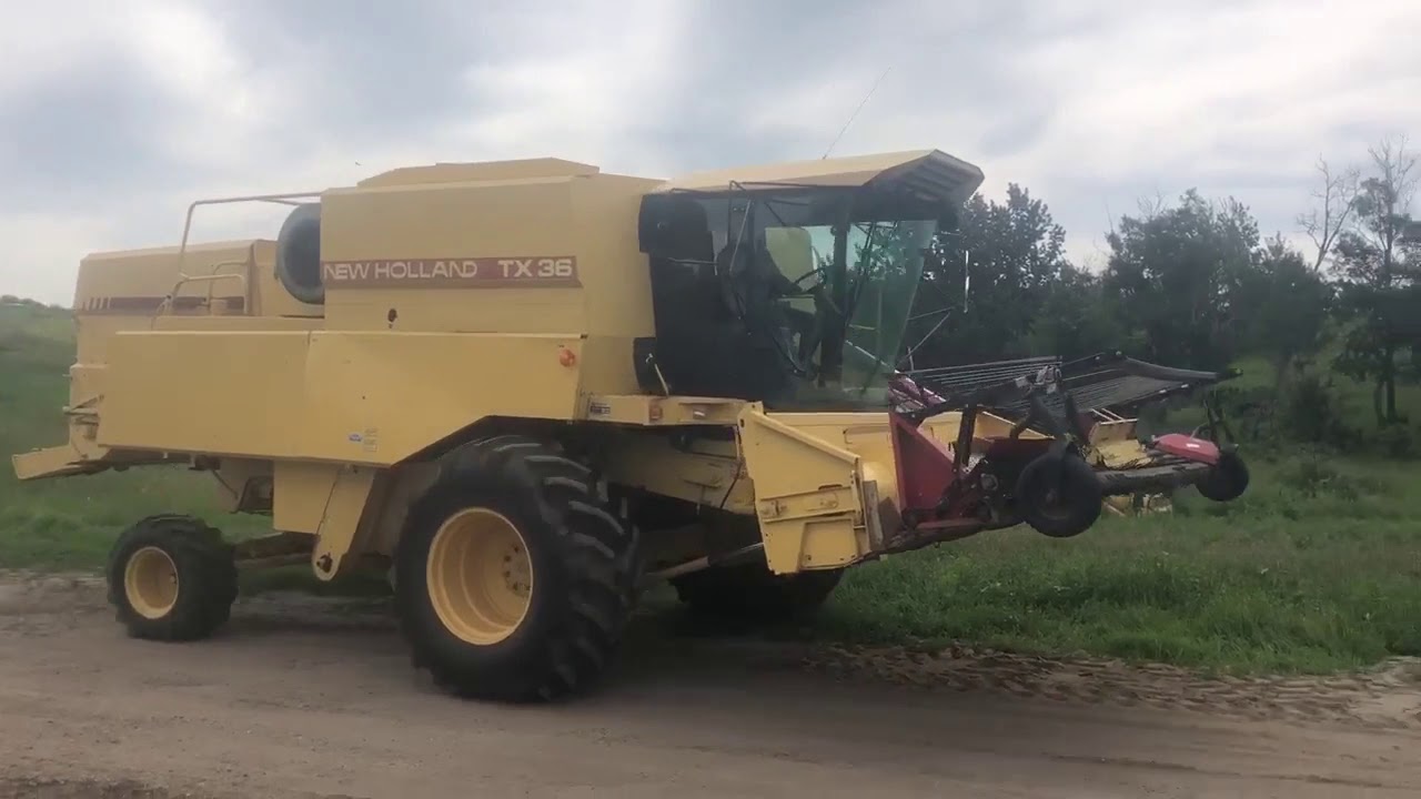 1993 new holland tx36 combine ....... vid 1 - YouTube